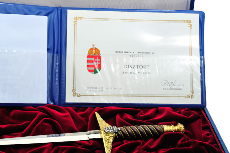HUNGARIAN HUNGARY PRESENTATION DAGGER with Scabbard and Case • Vienna ...